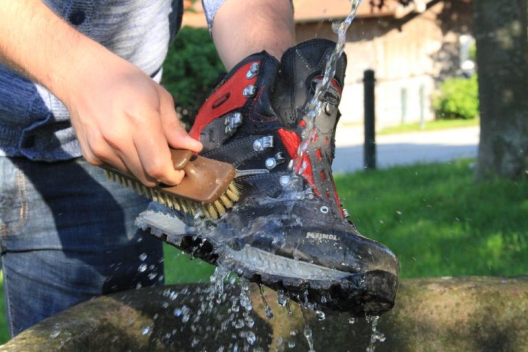 Care | Meindl - Shoes For Actives